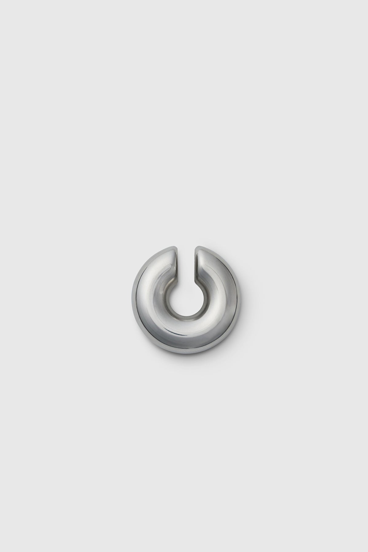 Ali Ear Cuff in Silver - CAMILLA AND MARC® C&M